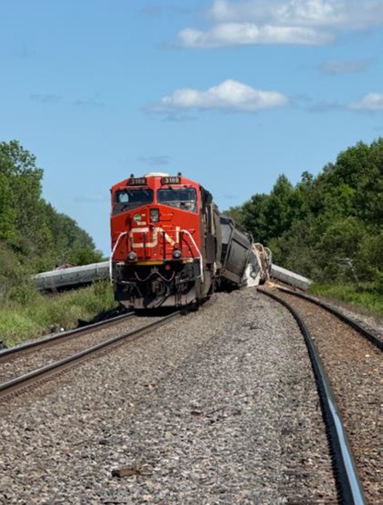 CN grain train derailment highlights risks of unmanaged rail stress and ...