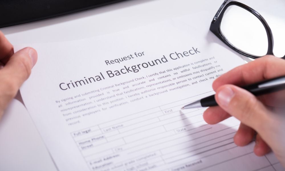Applicant sues Allied Universal for pulling offer over flawed ...