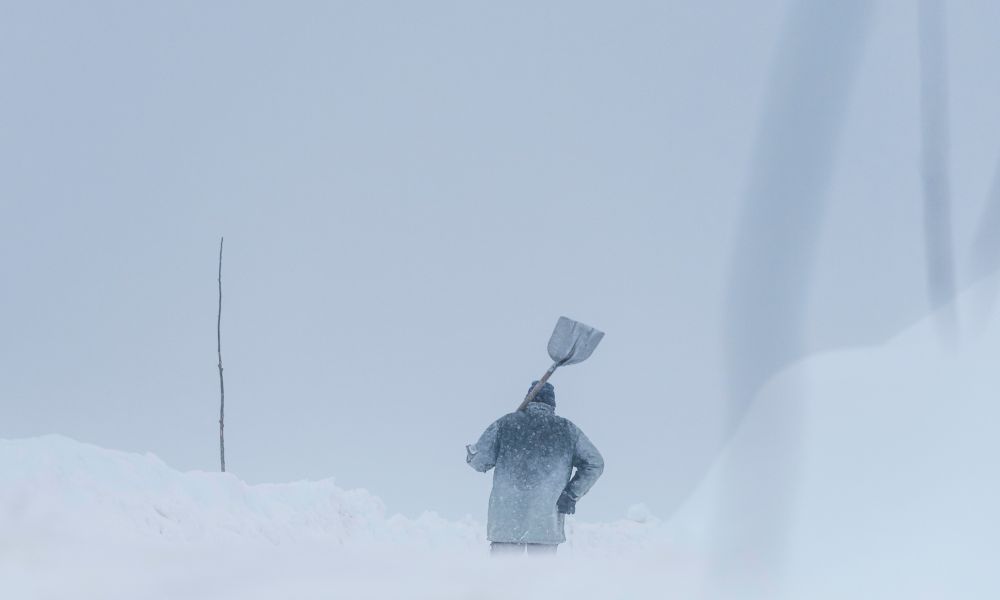 Unsafe work methods led to fatal fall of Quebec roof snow remover ...
