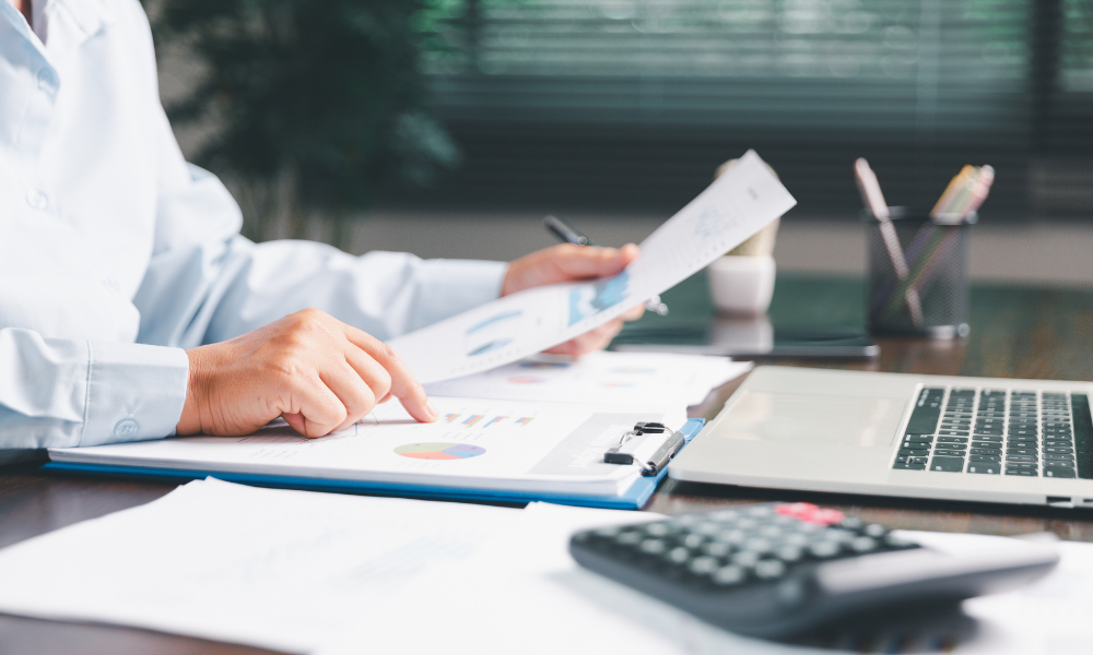 LPL, Raymond James, big winners in advisor recruiting in 2025: report ...
