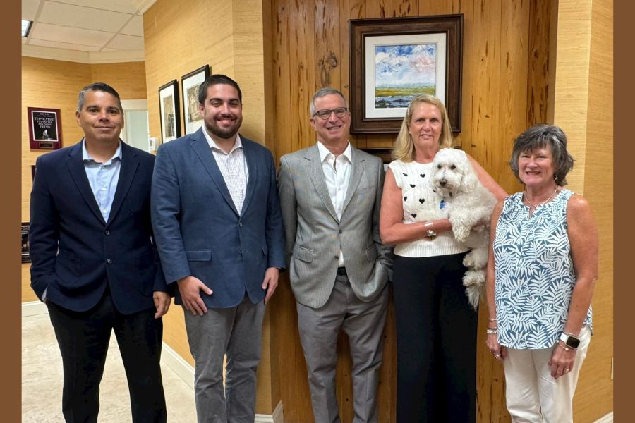 Hightower takes strategic stake in $2.3B Charles D. Hyman & Co ...