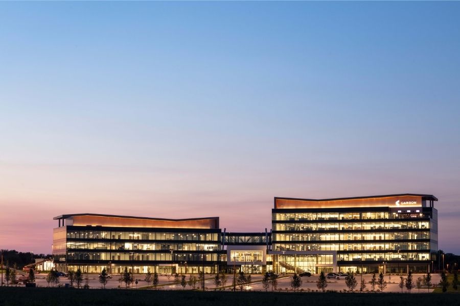 Carson Wealth kicks off 2025 deal calendar with $1B Chicago office ...