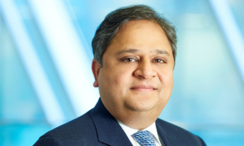 UK financial services leaders eye more office time for employees – KPMG ...