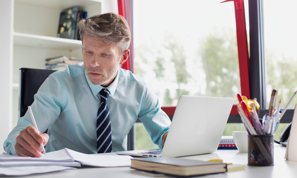 How to start an insurance brokerage in the UK: a step-by-step guide ...