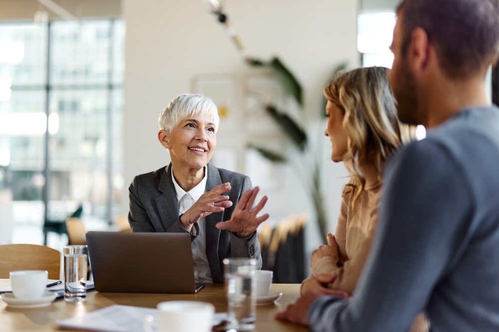 A top broker's guide to building strong client relationships ...