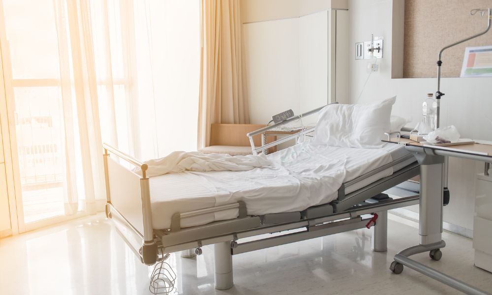 NSW targets private health insurers with new law to recover hospital ...