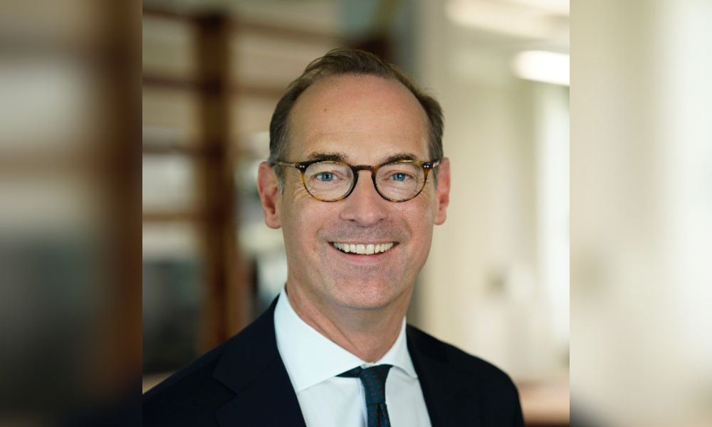 Allianz core net income climbs in Q2 despite market volatility ...