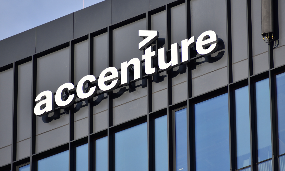 Accenture ties AI use to leadership promotions | Human Resources Director