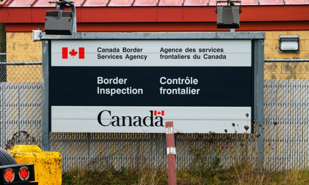 CBSA data breach exposes information of 18,000 employees | Human ...