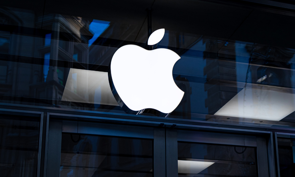Apple announces first CEO transition in 15 years as leadership era ...
