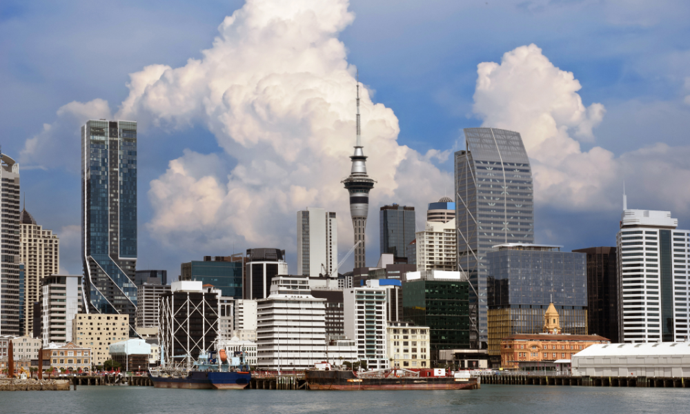 Average salary in New Zealand hits record $73,332 in December quarter ...