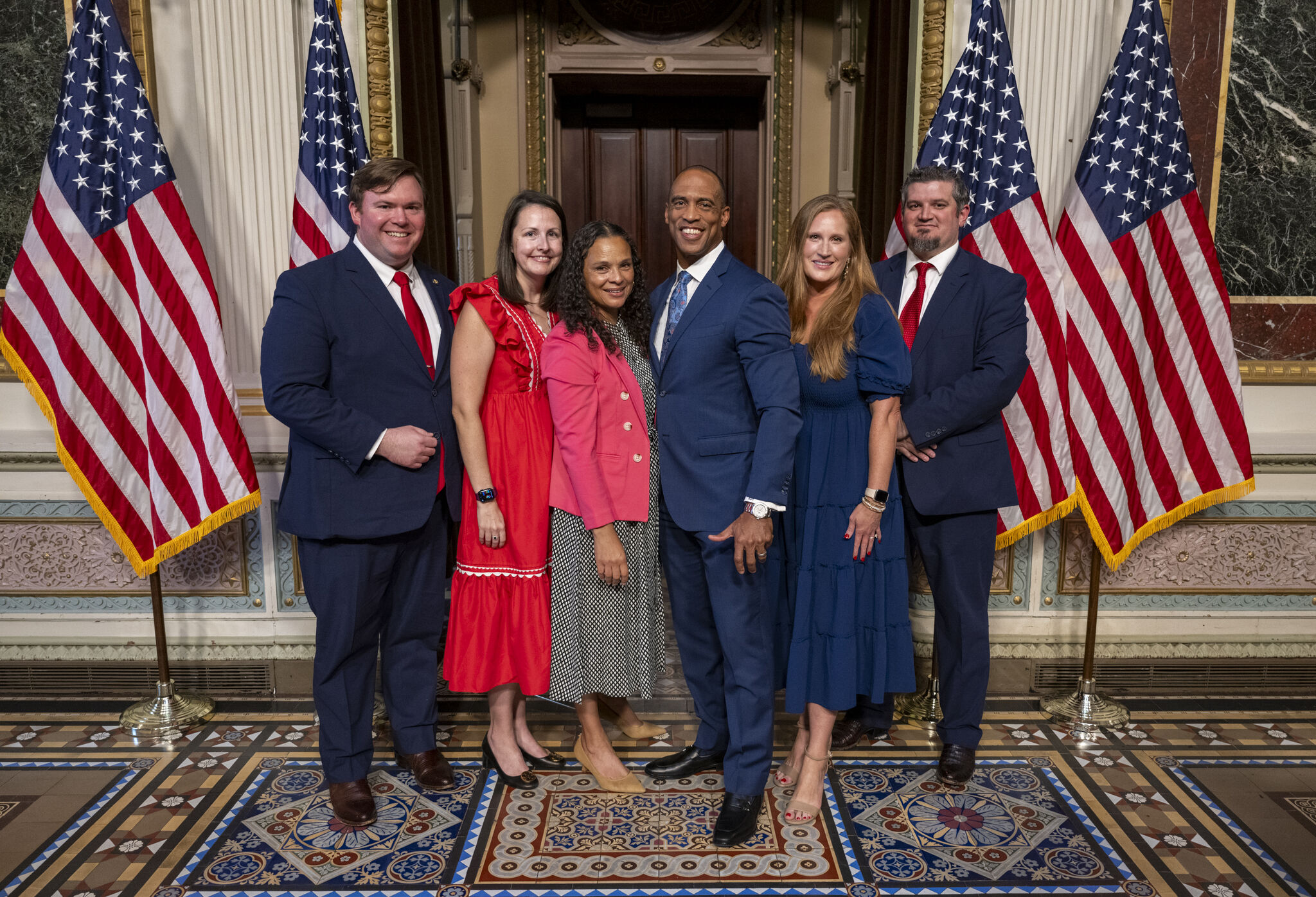 New HUD leadership team announced as agency plans D.C. exit | Mortgage ...