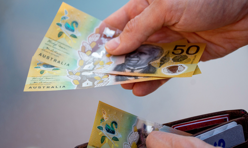 Aussie consumer spending rebounds | Mortgage Professional Australia